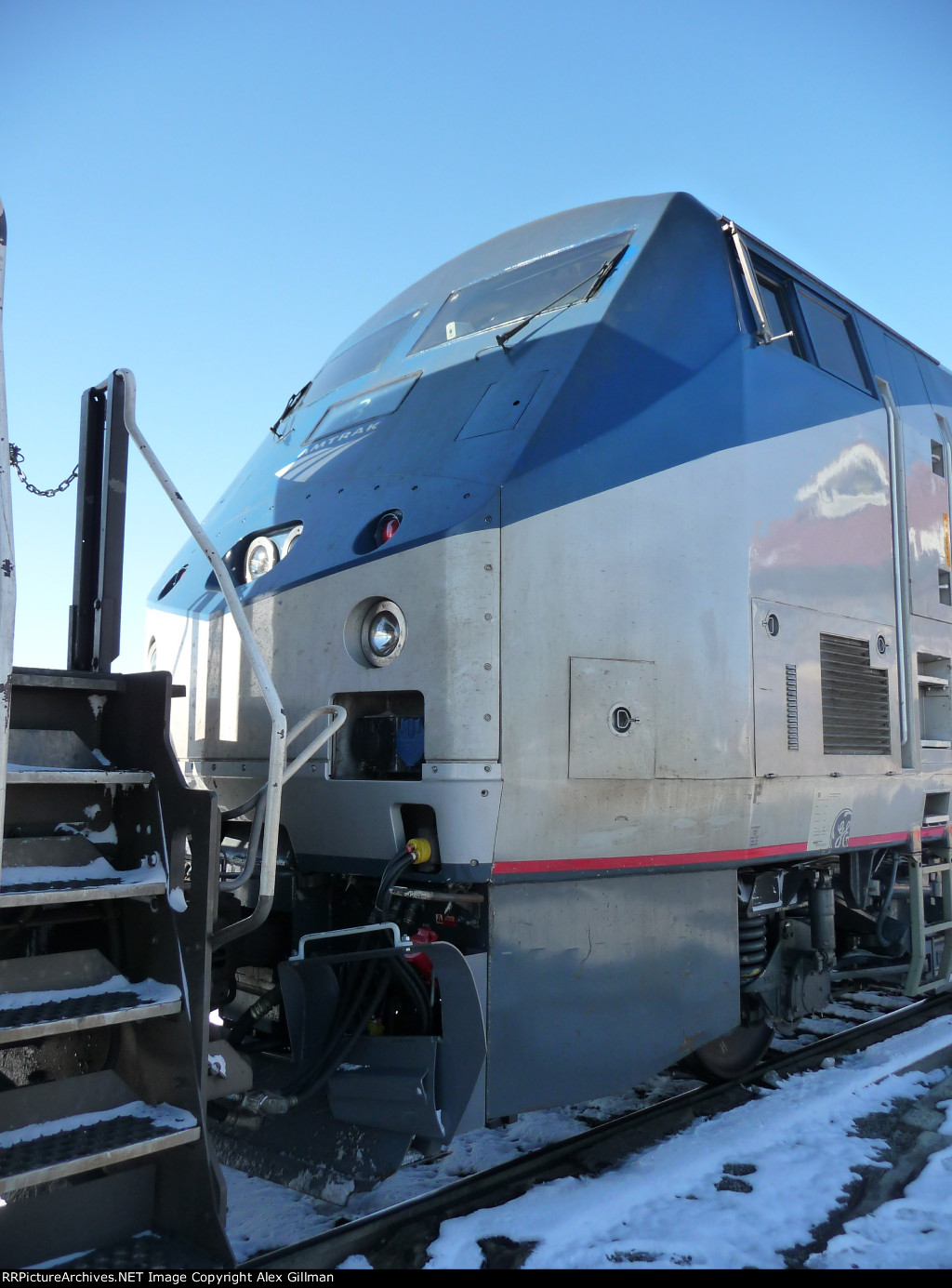 Amtrak 3 Eastbound, All Hooked Up